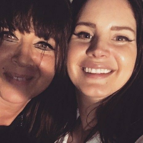 Cat Power y Lana Del Rey cantan Woman - lollapaloozamania